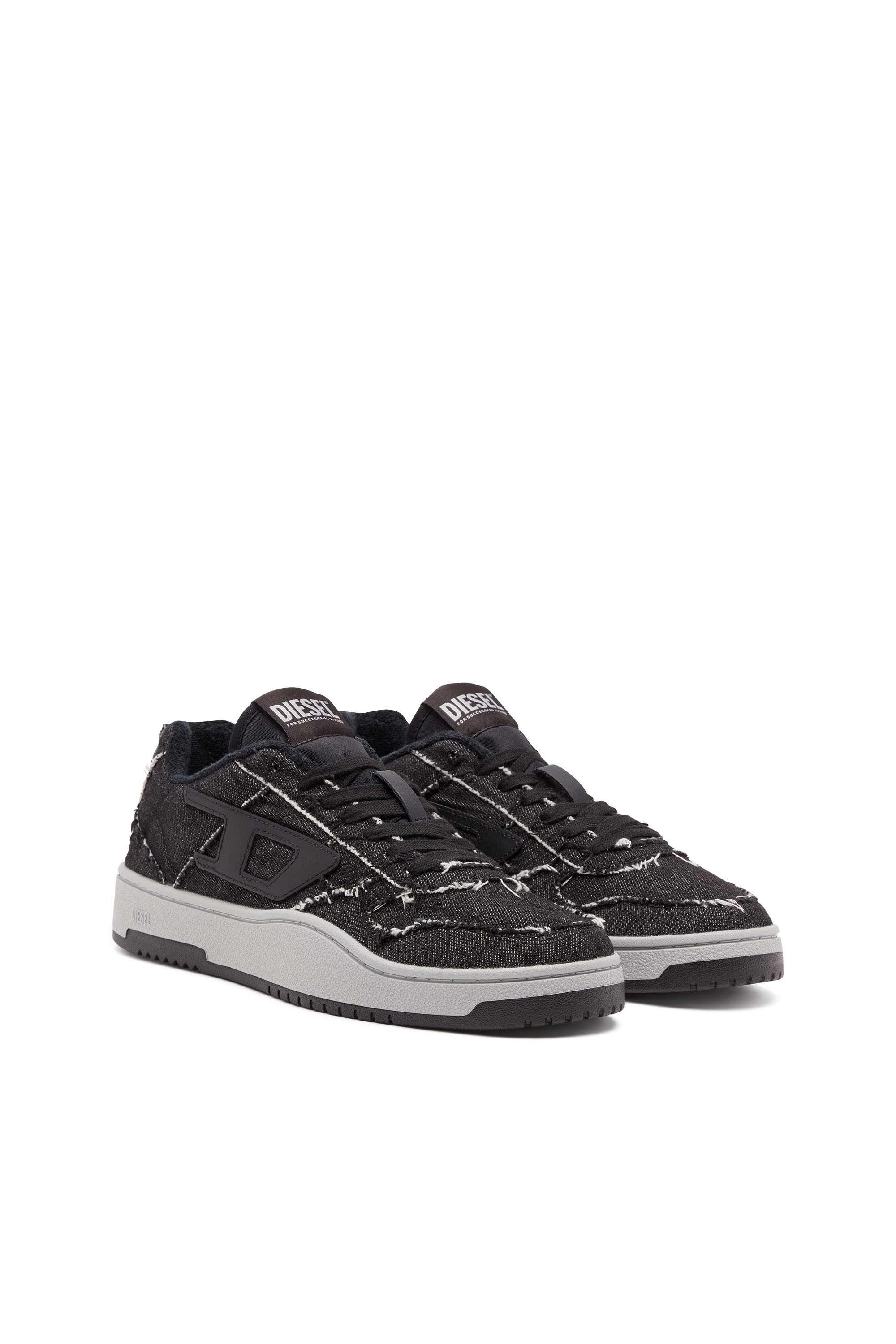 Men's S-Ukiyo V2 Low - Low-top sneakers in frayed denim | Black | Diesel